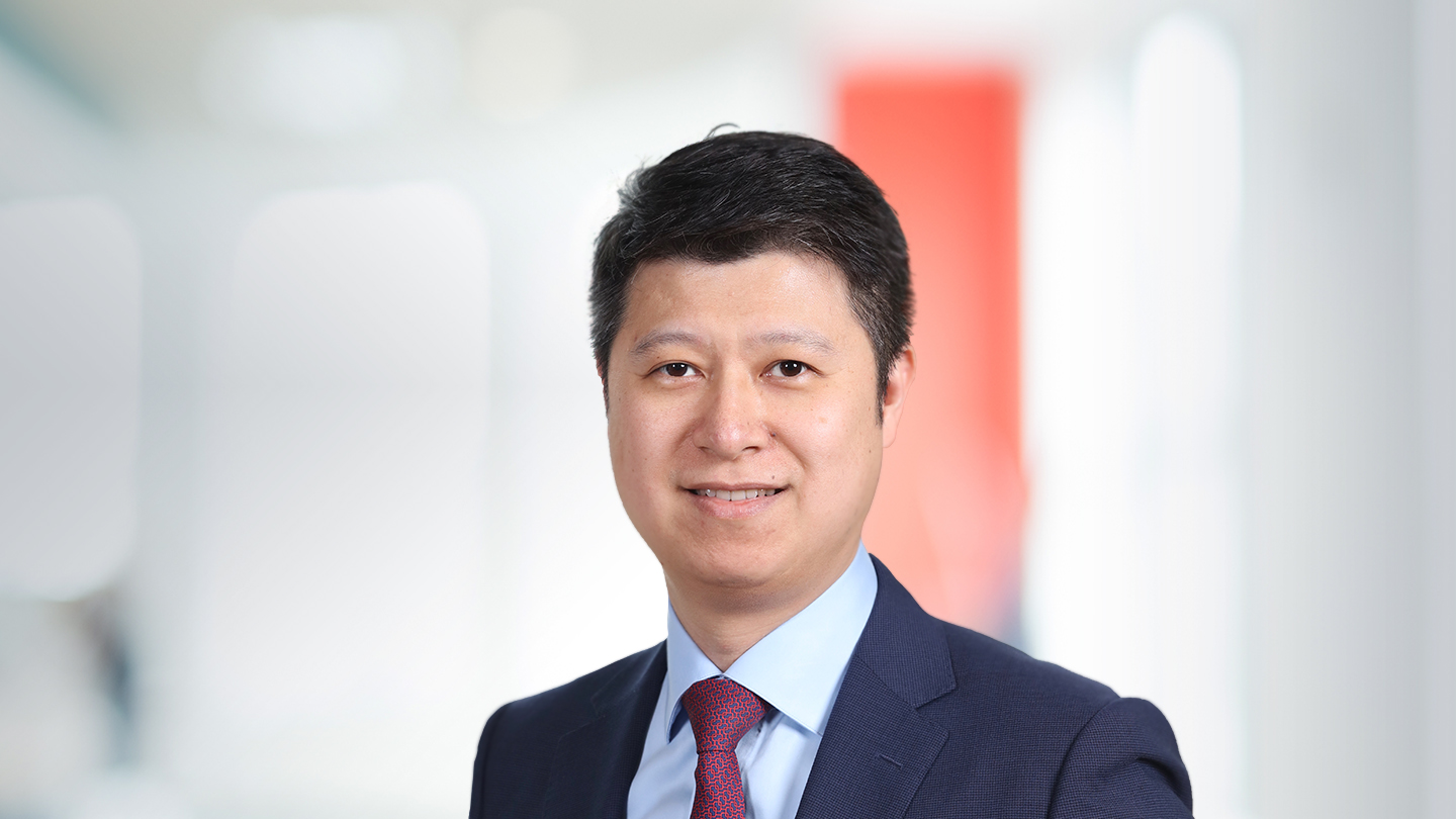 Simon Sun — Management Consultant | Bain & Company