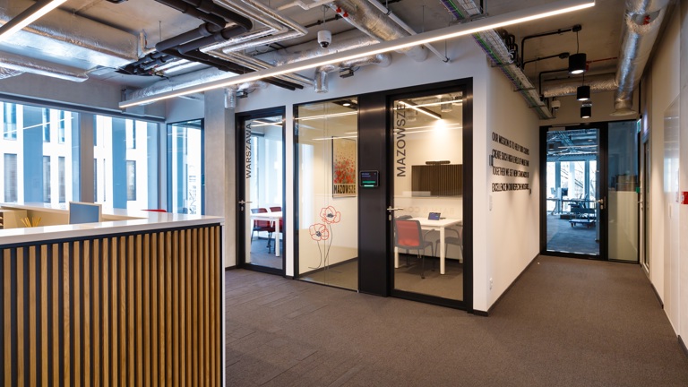 Warsaw | Bain & Company