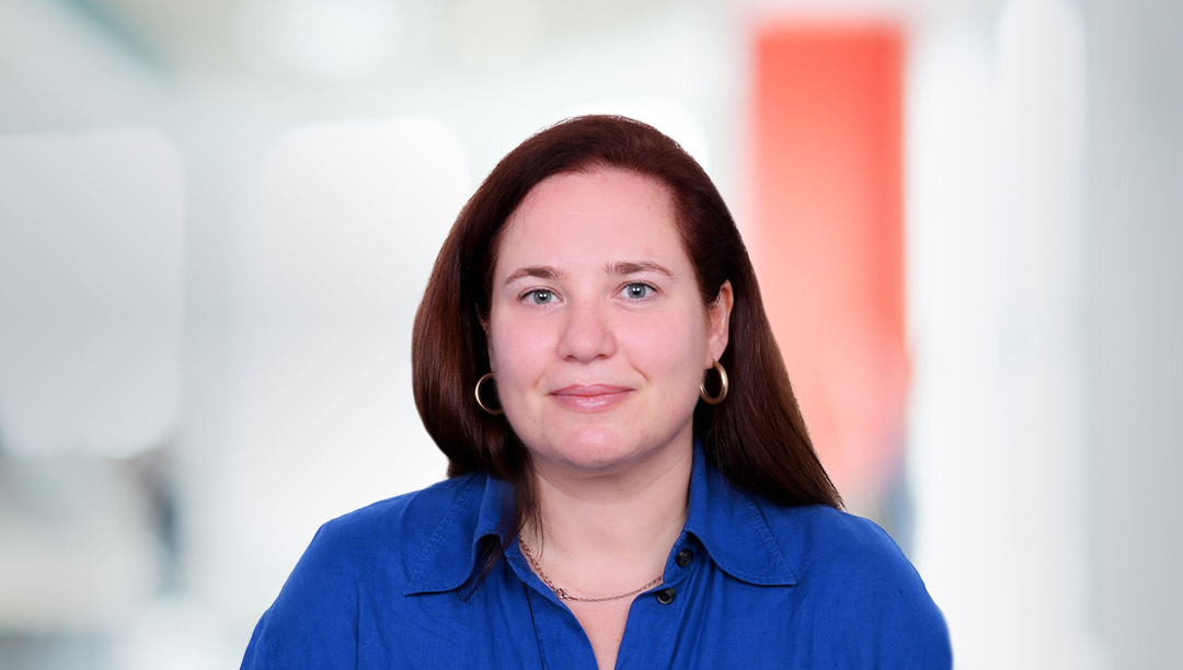 Sara Minelli - Recruiting - Career Story | Bain & Company