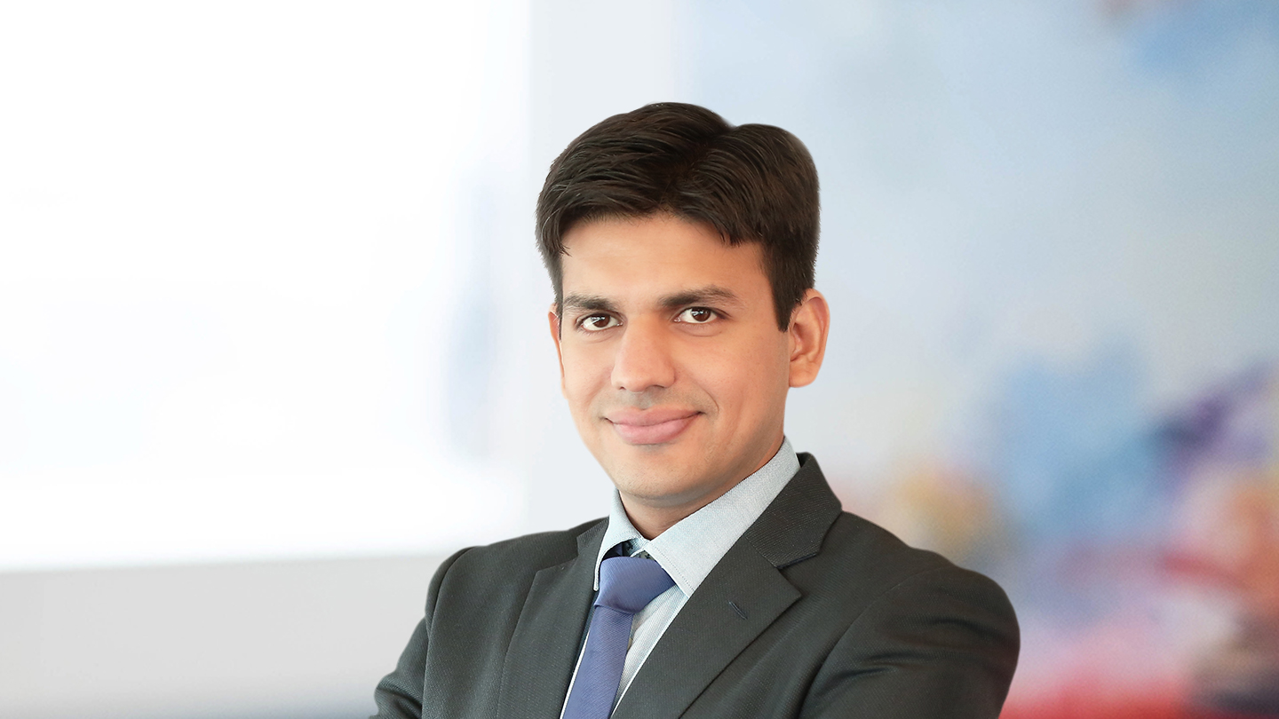 Kanav Sharma - Management Consultant | Bain & Company