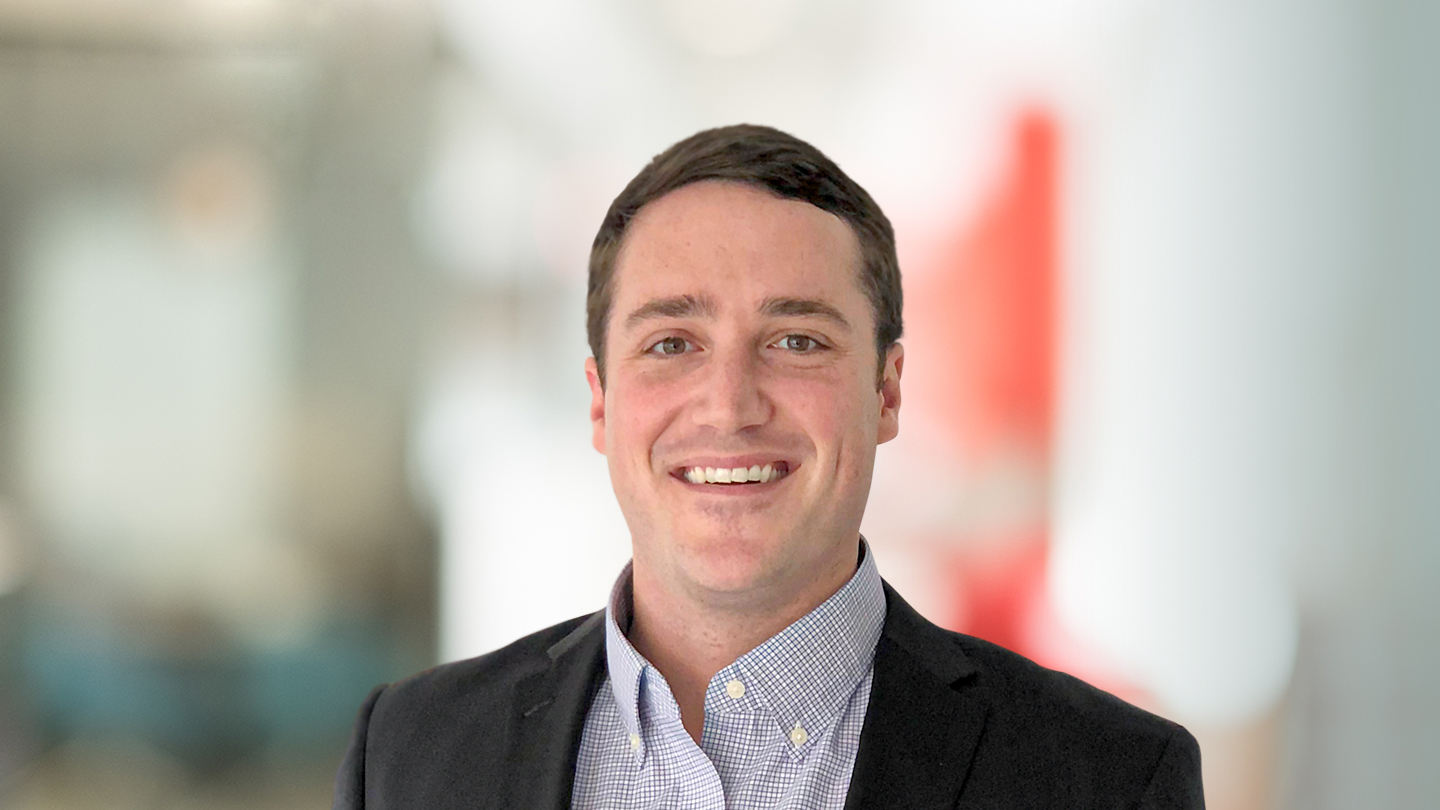 Mark Capeless — Management Consultant | Bain & Company