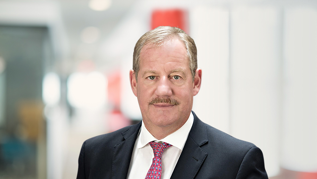 Automotive consulting / Auto consulting | Bain & Company