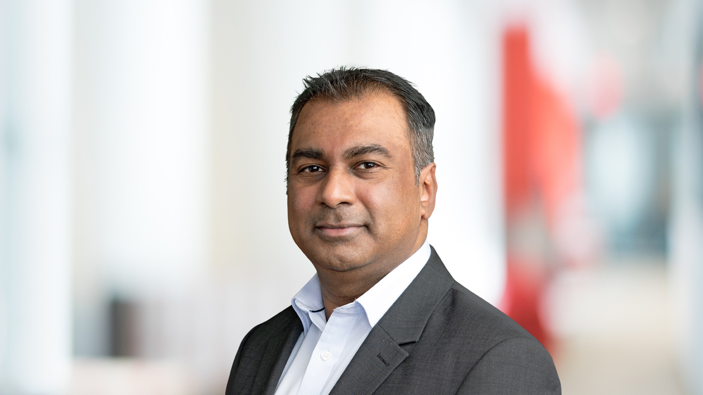 Sen Ganesh - Management Consultant | Bain & Company