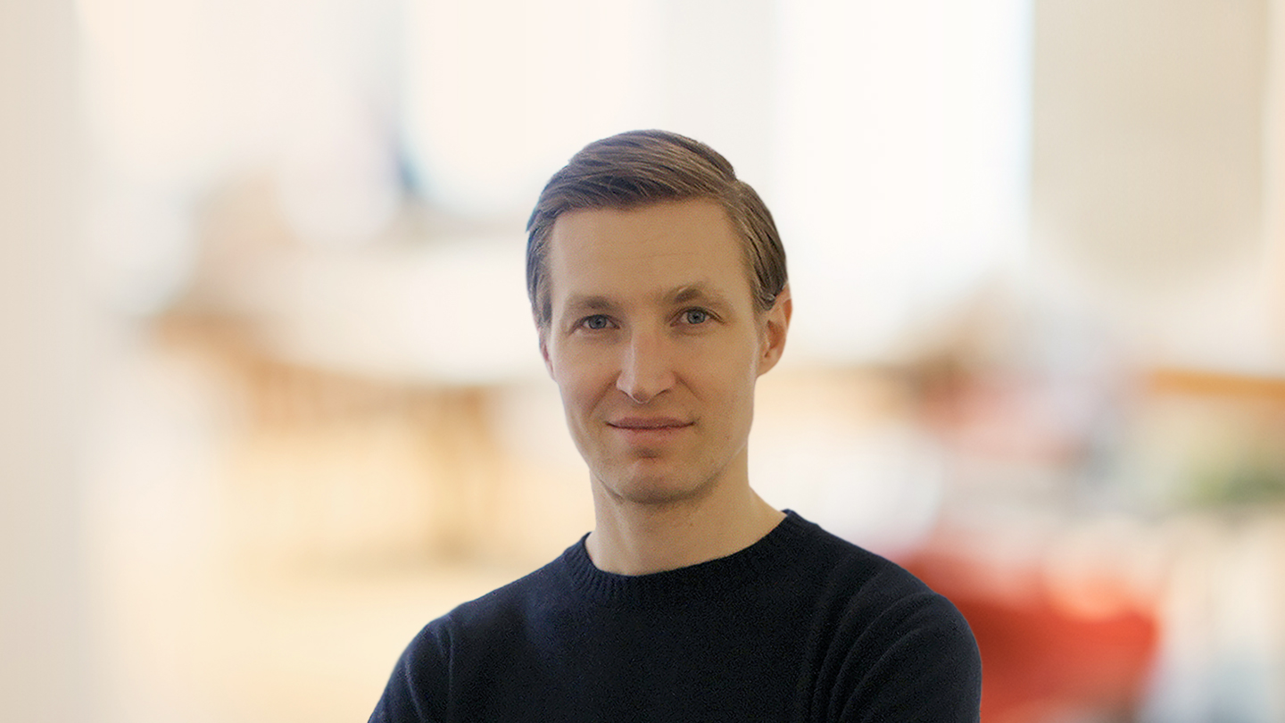 Simon Harding - Management Consultant | Bain & Company