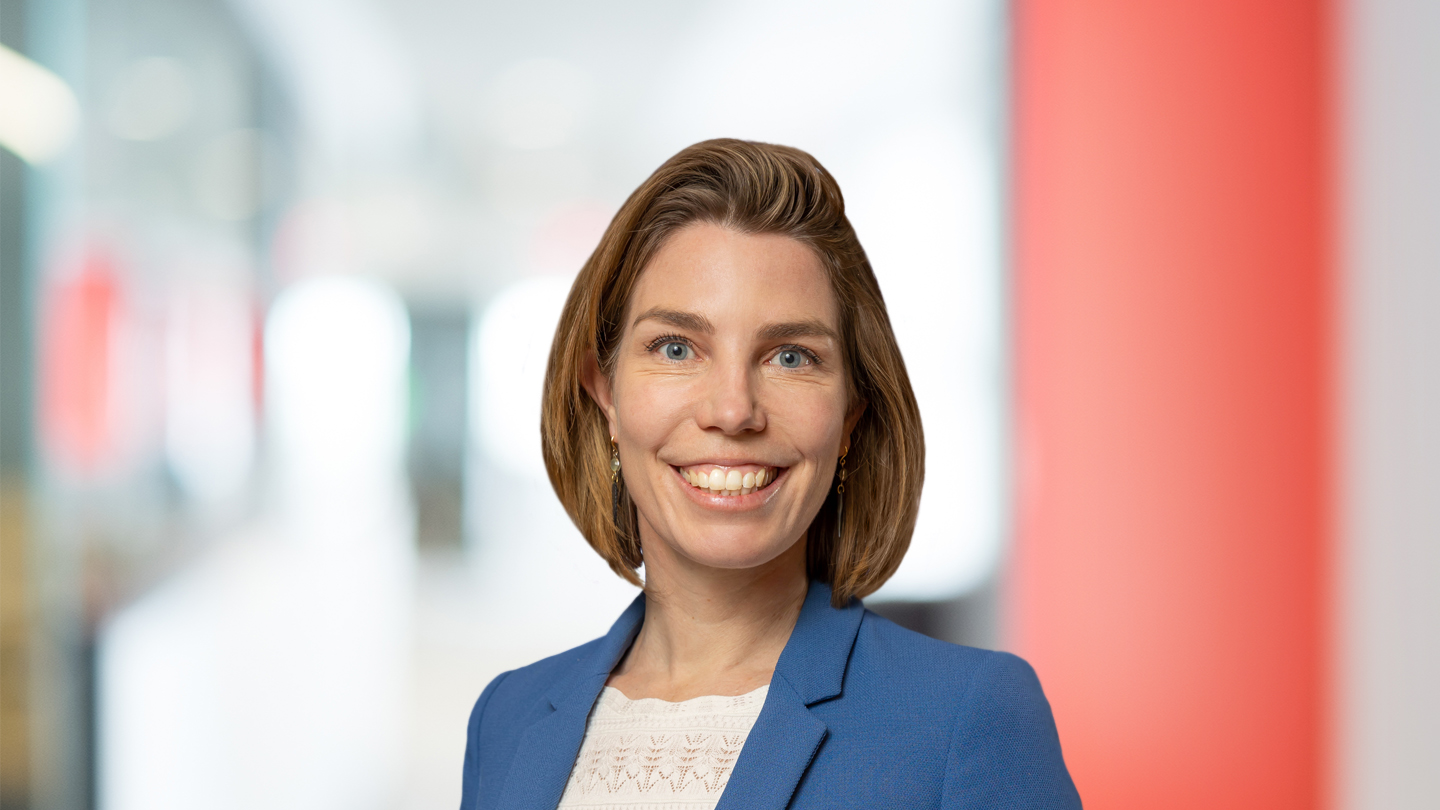 Danielle Stekelenburg - Management Consultant | Bain & Company