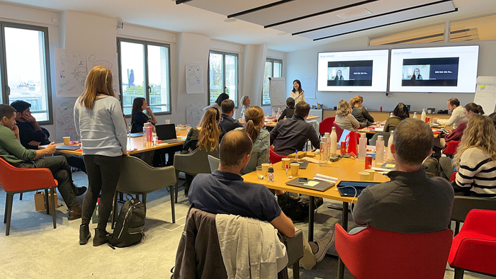 Bain Academy℠ - Executive Leadership Development Programs | Bain & Company