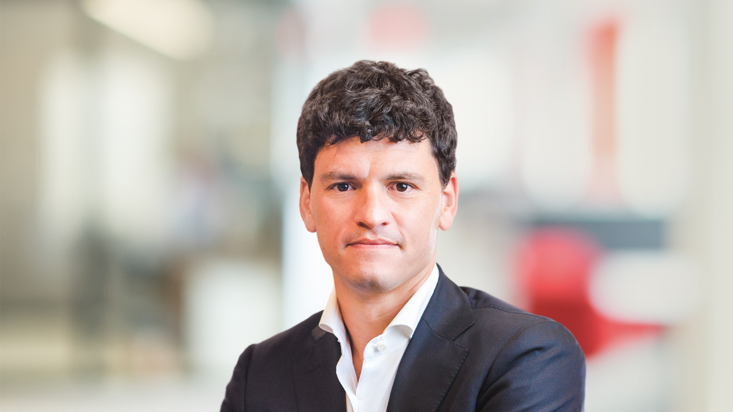 Federico Piro - Management Consultant | Bain & Company