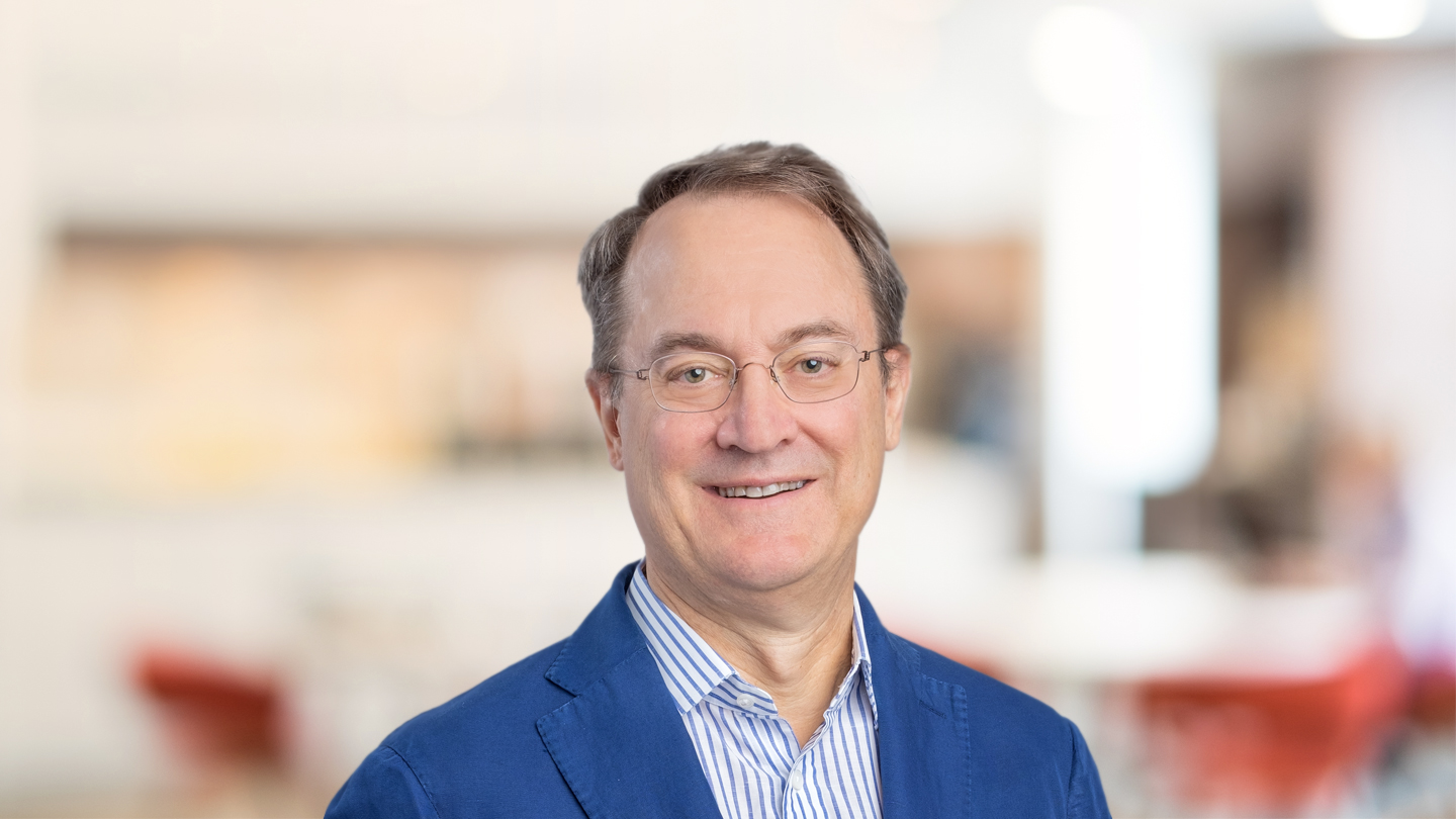 Charles Ormiston - Management Consultant | Bain & Company