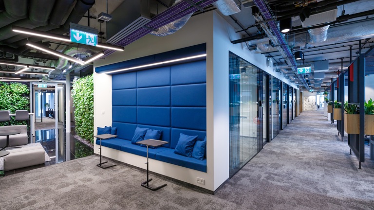 Warsaw | Bain & Company