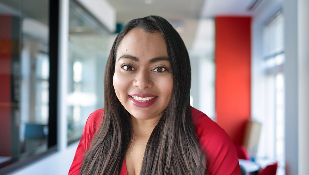 Dianelly Carrillo - Management Consultant | Bain & Company