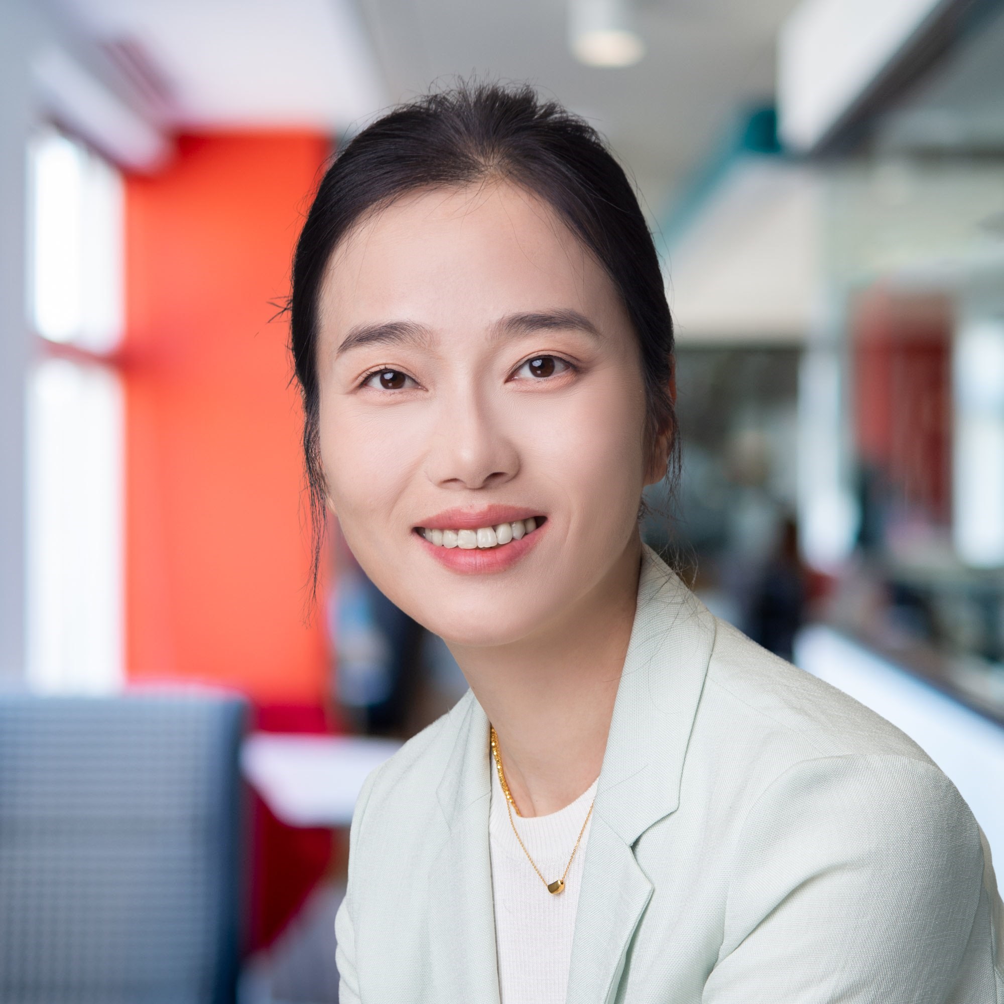 Sophia Xin - Management Consultant | Bain & Company