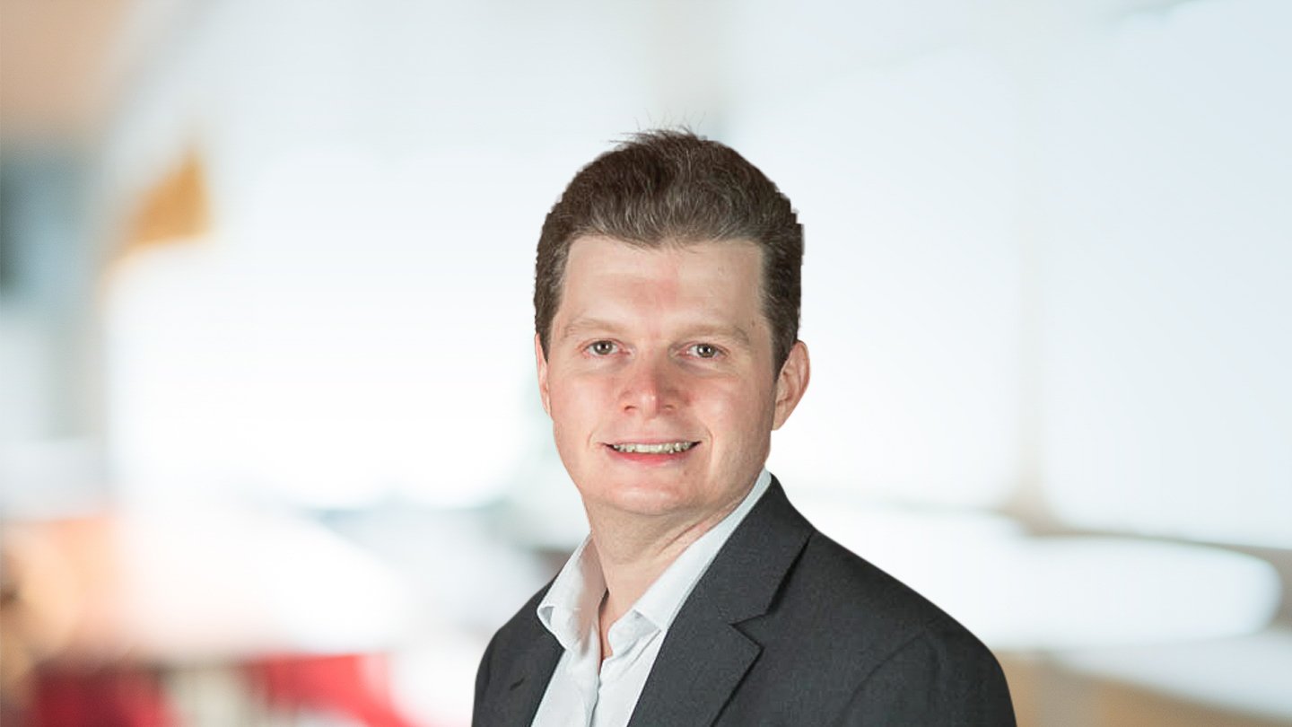 Darryn Lowe - Management Consultant | Bain & Company