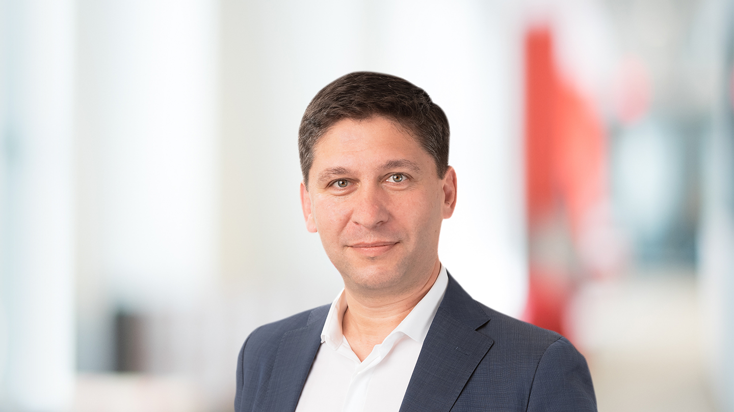 Aleksey Martynov - Management Consultant | Bain & Company