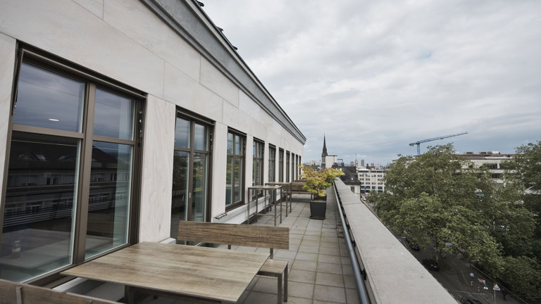 Zürich | Bain & Company