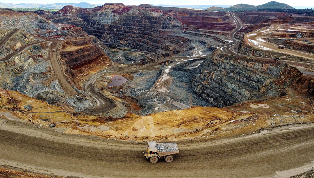 A Mining Company Optimizes Capex with a Different Way of Working | Bain ...