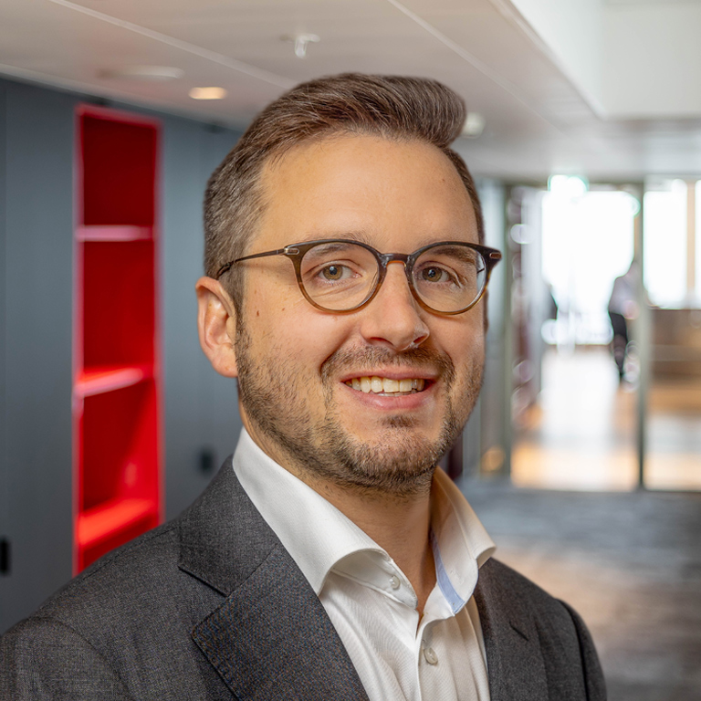 Richard Barrett - Management Consultant | Bain & Company