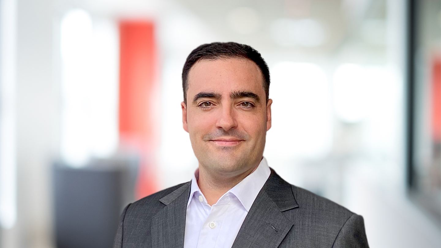 Charles Lambert — Management Consultant | Bain & Company