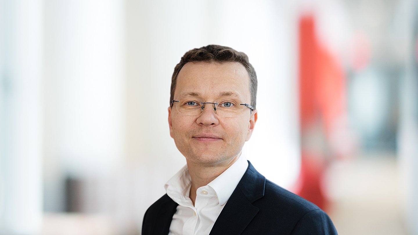 Lauri Tumm — Management Consultant | Bain & Company