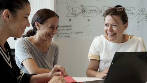 What to Expect From Management Consulting - Bain & Company | Bain & Company