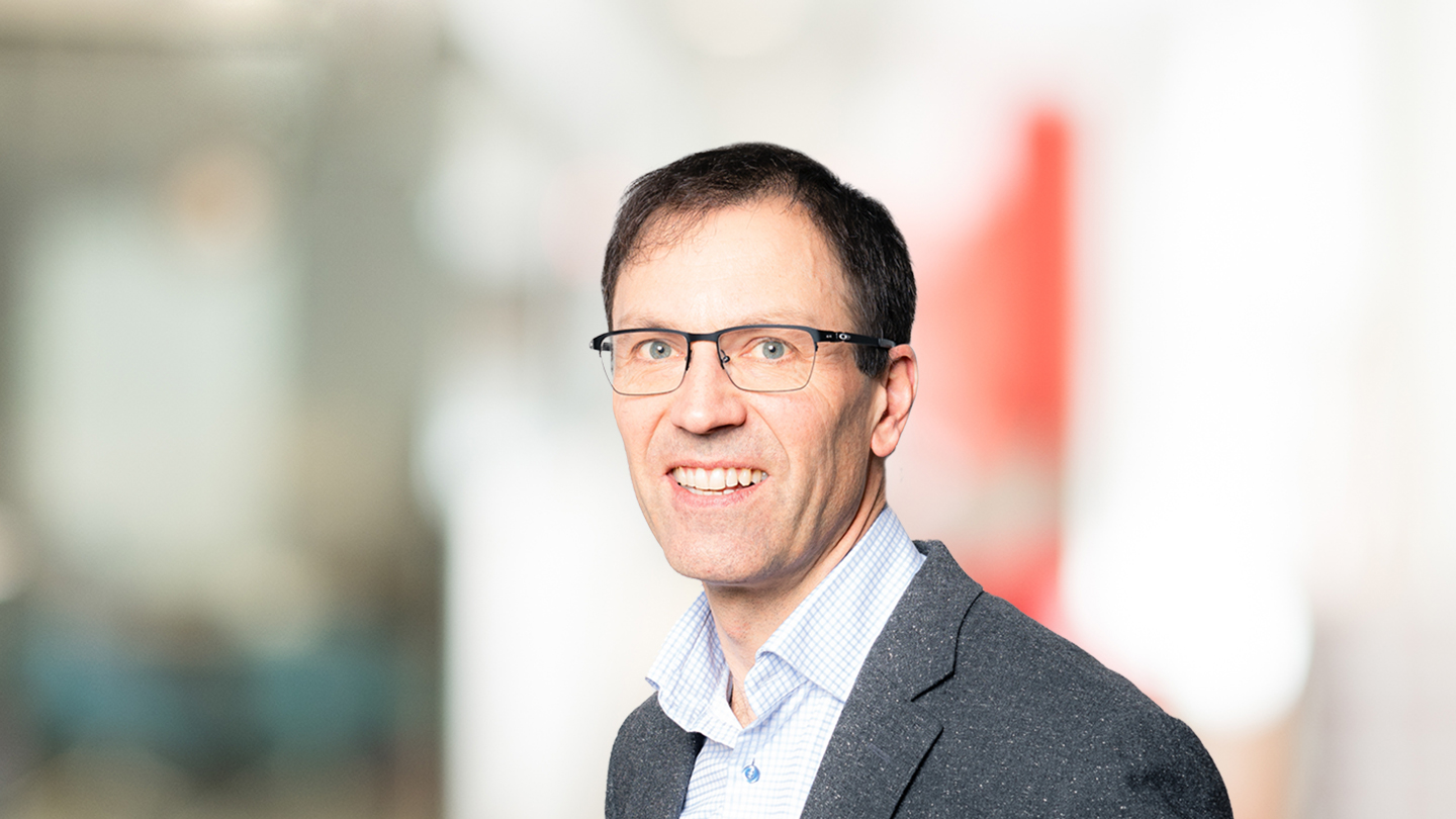 Jerker Rosander — Management Consultant | Bain & Company