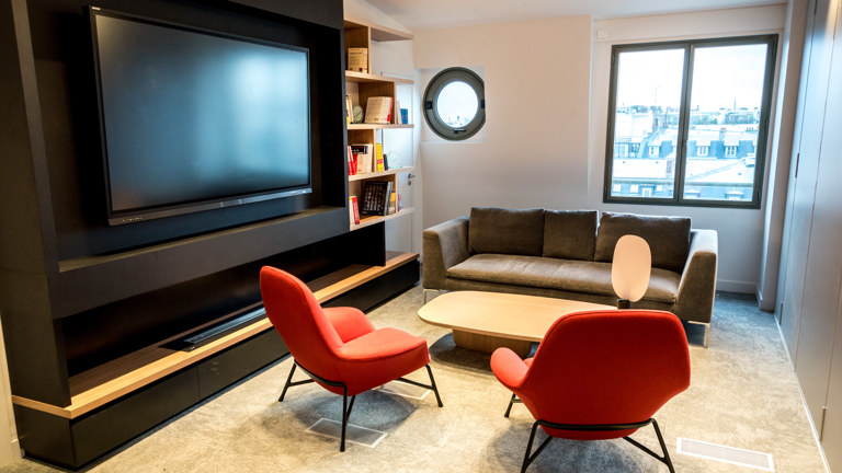 Paris office | Bain & Company