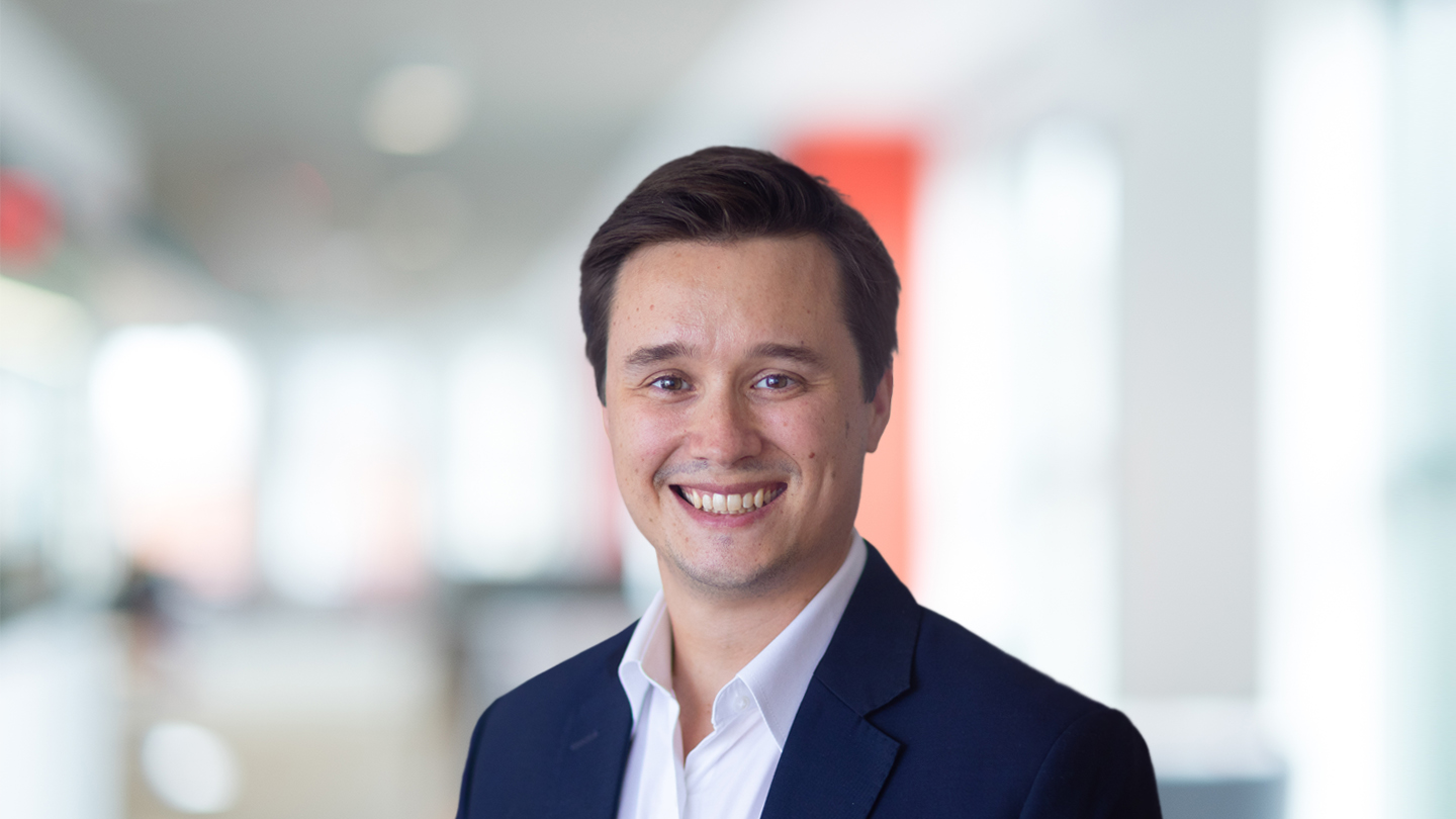 Florian Magnier Management Consultant Bain Company