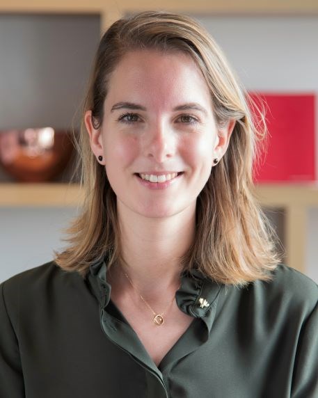 Caroline Bain's Instagram, Twitter & Facebook on IDCrawl