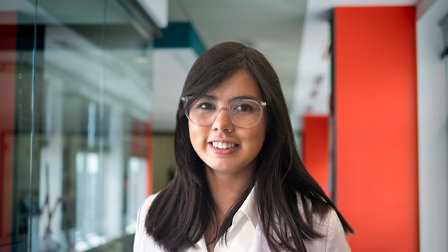 Alison Dowdney- Recruiting - Career Story | Bain & Company