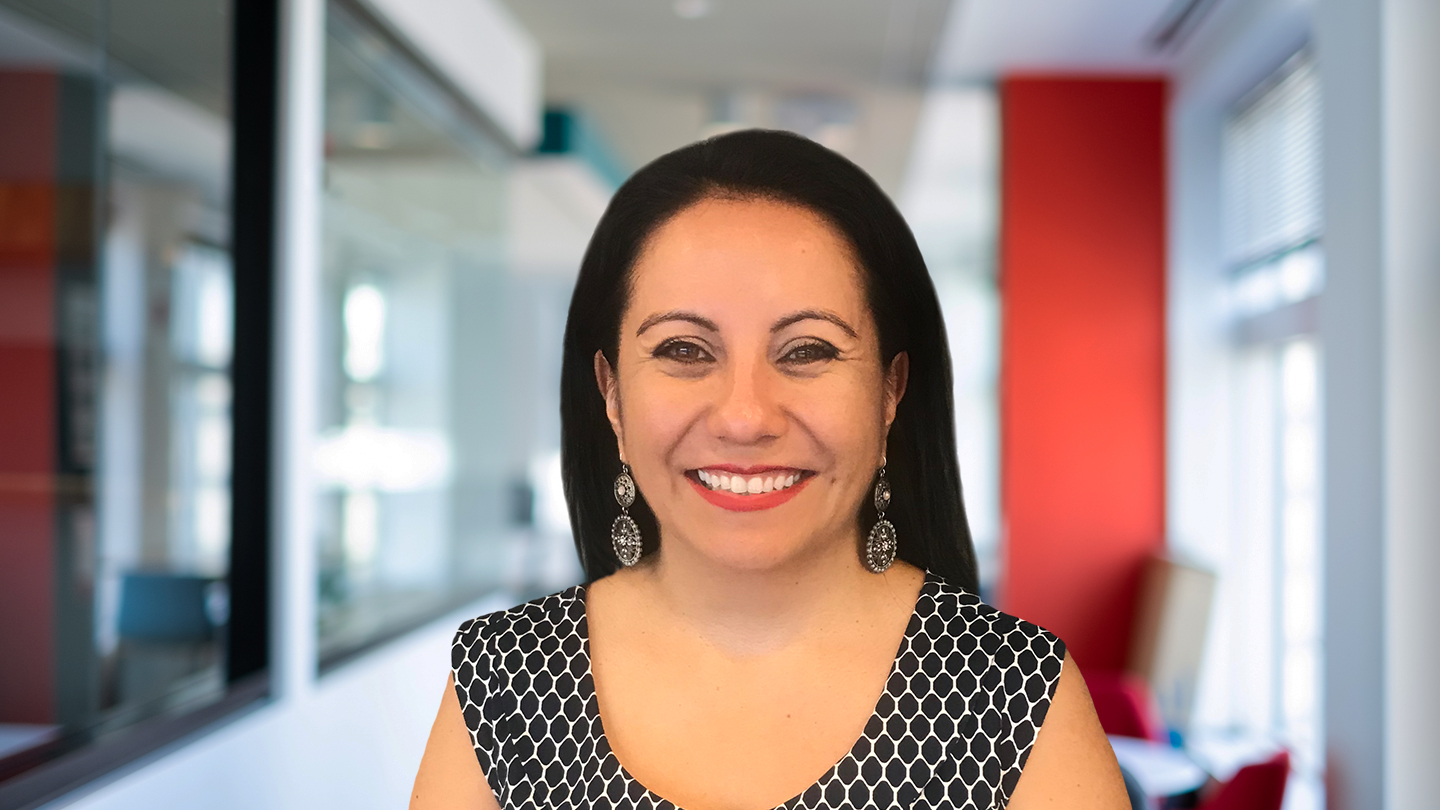 Elizabeth Hedges - Recruiting - Career Story | Bain & Company