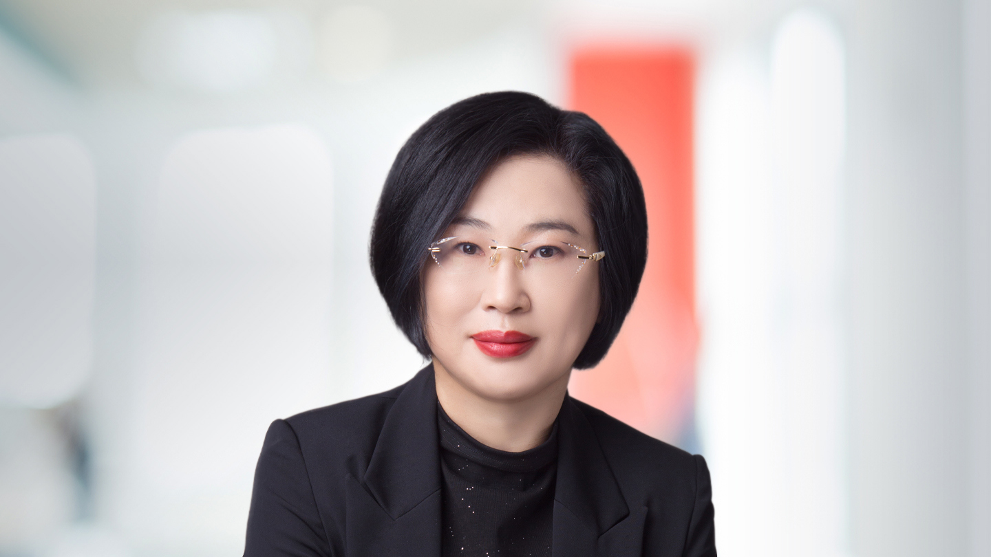 Joanna Lu - Recruiting - Career Story | Bain & Company