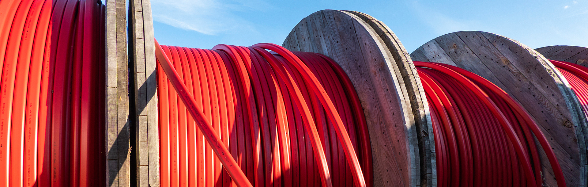 Helping the newly merged FiberCo increase revenue 10-15% | Bain & Company